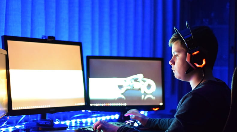 Cómo decorar una habitación gamer. Tendencias, mobiliario e iluminación